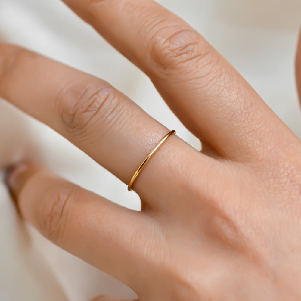 Carina 14K Solid Gold Stacker Ring